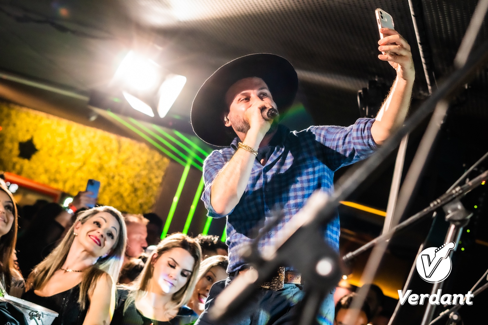 Galeria – VERDANT – MUSIC BAR